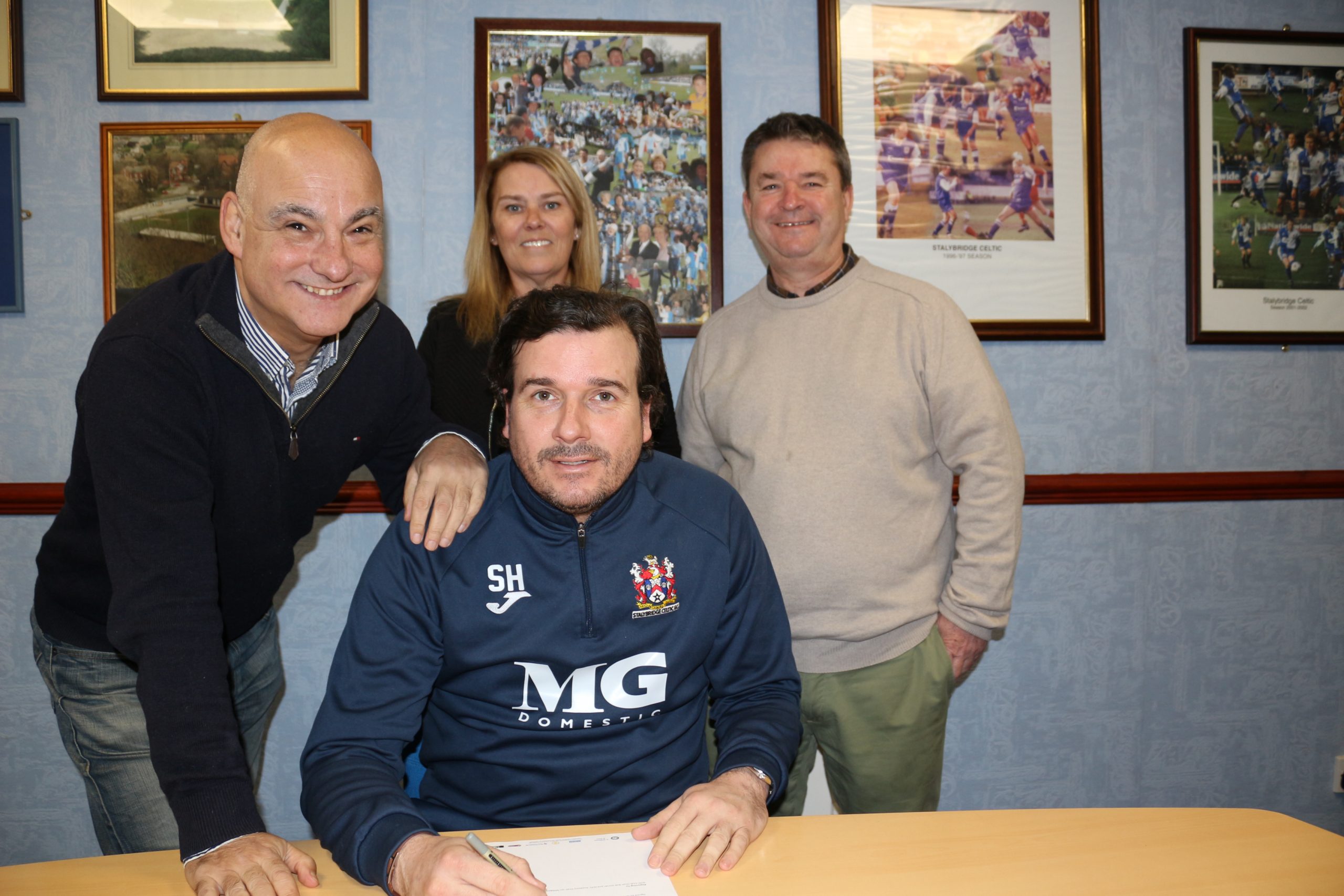 Simon Haworth signs two-year deal with Stalybridge Celtic - Tameside ...