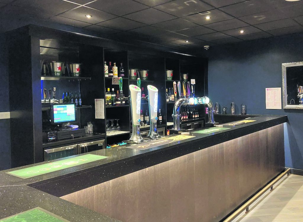 Cosmo Bingo reveals refurbishment - Tameside Correspondent