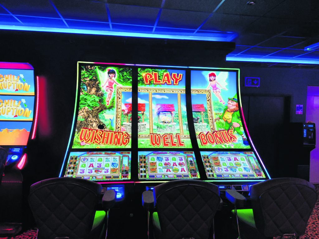 Cosmo Bingo reveals refurbishment - Tameside Correspondent