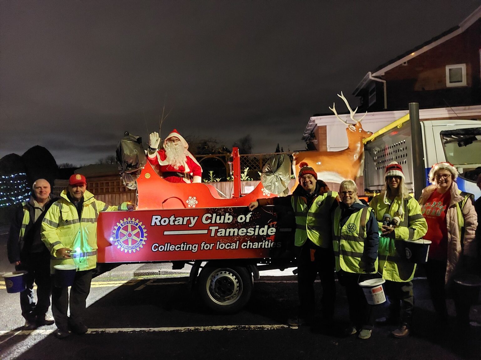 Where and when Santa will be out and about in Ashton - Tameside ...