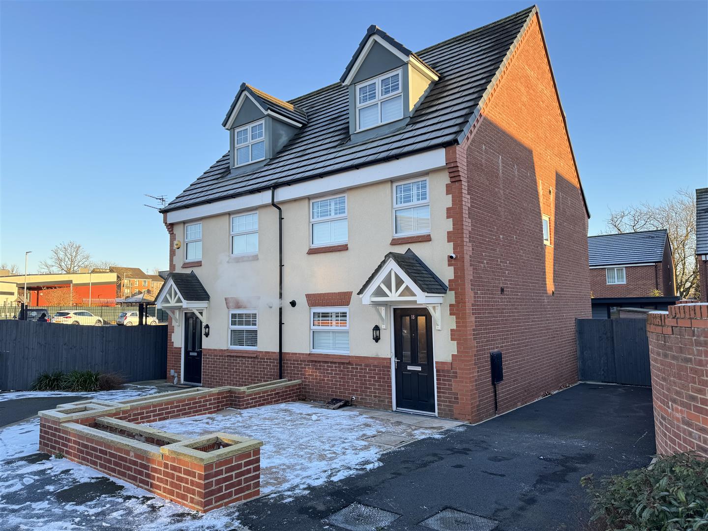 Feature Property: Eason Way, Ashton-under-Lyne - Tameside Correspondent